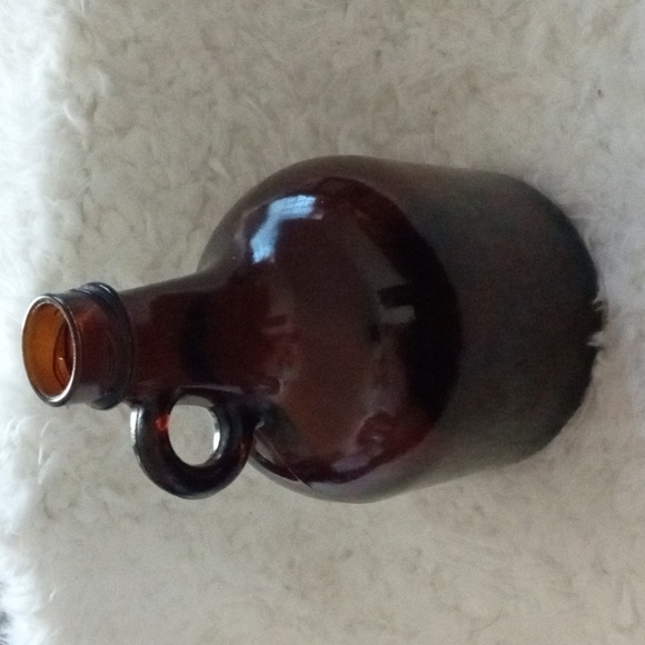 Kitchen | 195s Amber Glass Quart Jug | Poshmark